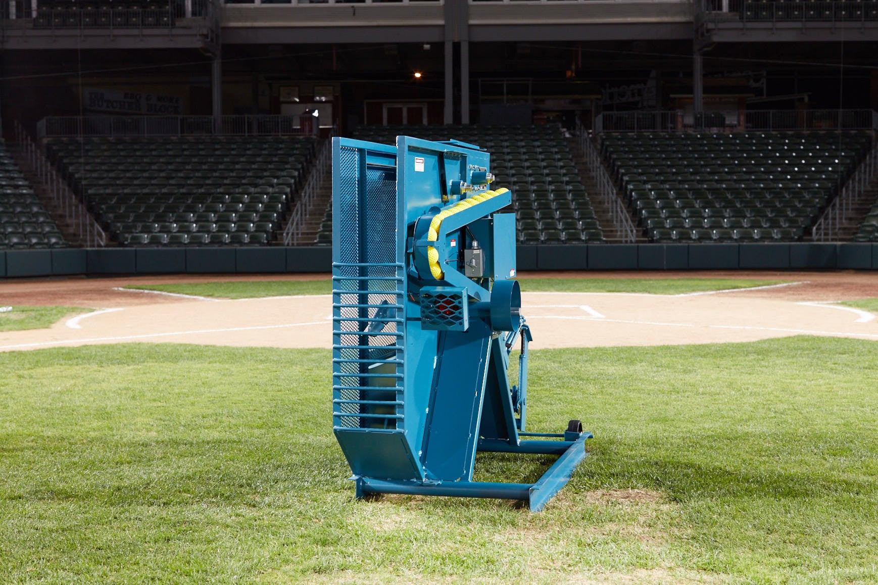 Master Pitching Machine